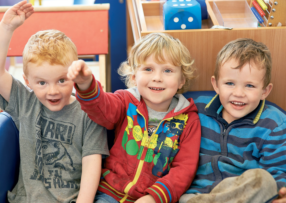 Sustained shared thinking in EYFS – How to embed it in your everyday practice | CPD | Teach ...